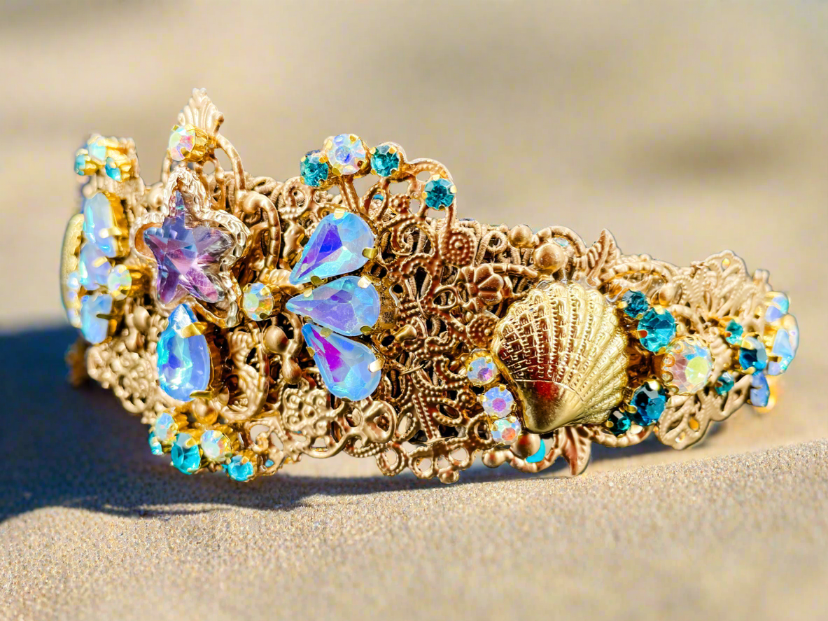 Majestic Siren Seashell Diadem – Enchanting Crown Co.